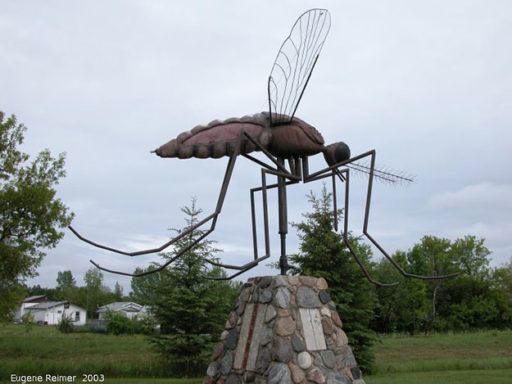 Giant roadside attractions for your next trip across Canada - Cottage Life