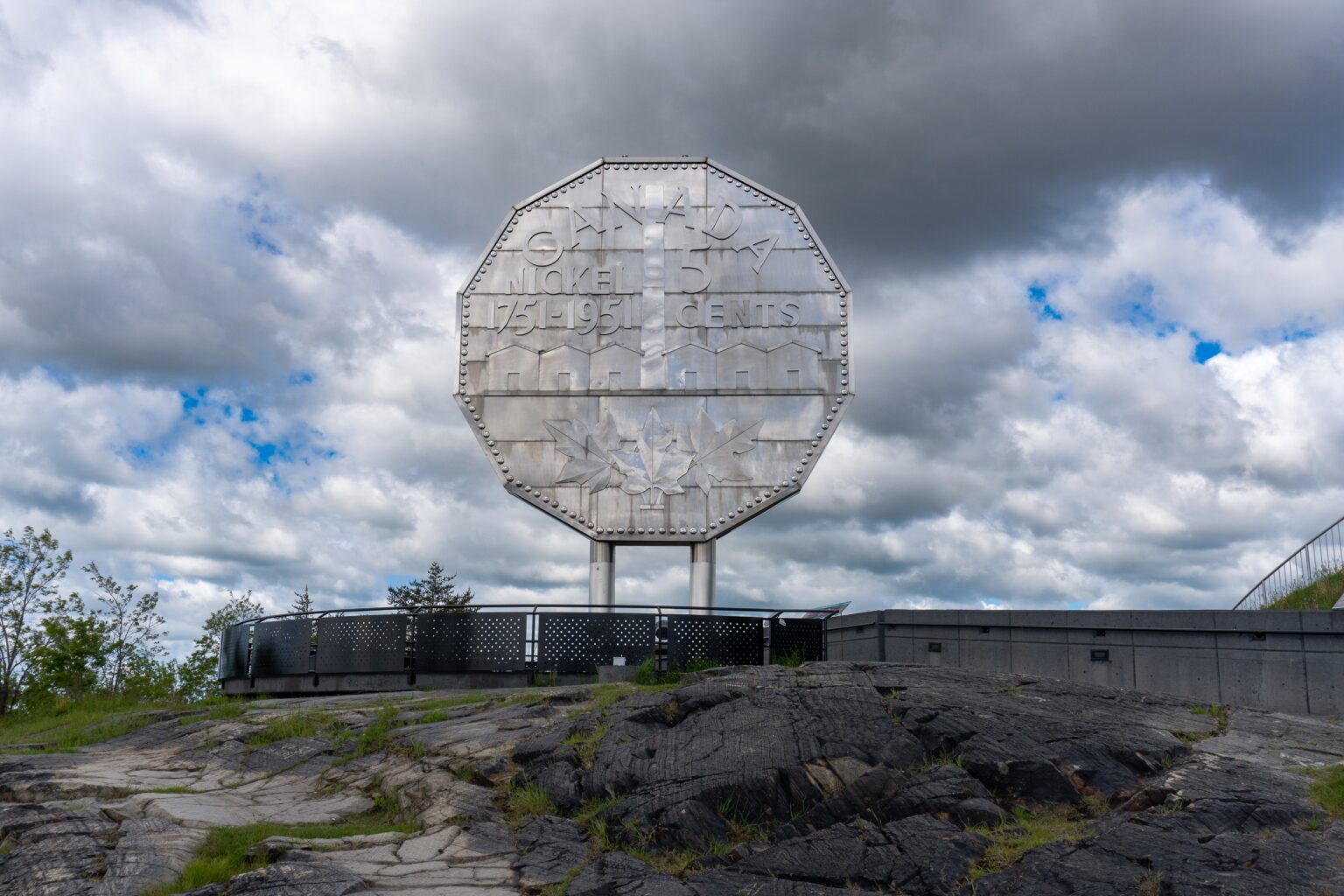 Giant roadside attractions for your next trip across Canada - Cottage Life