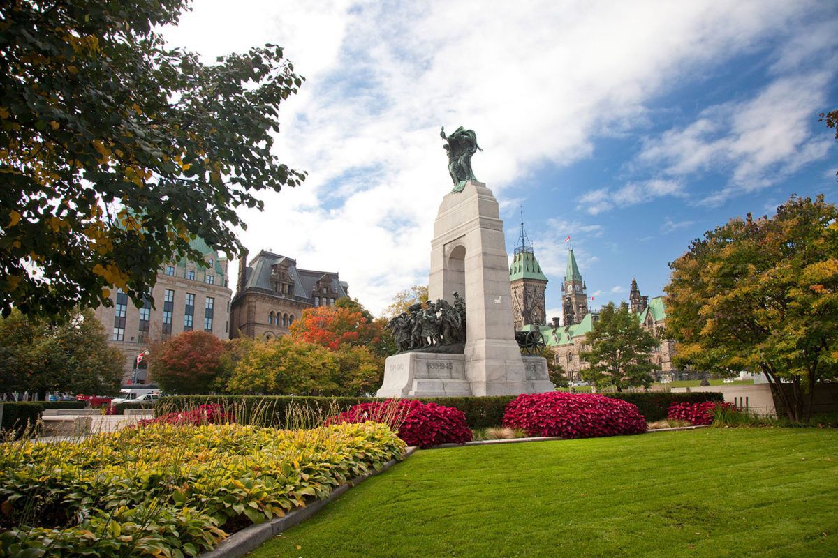 10 Canadian war memorials to visit this Remembrance Day - Cottage Life