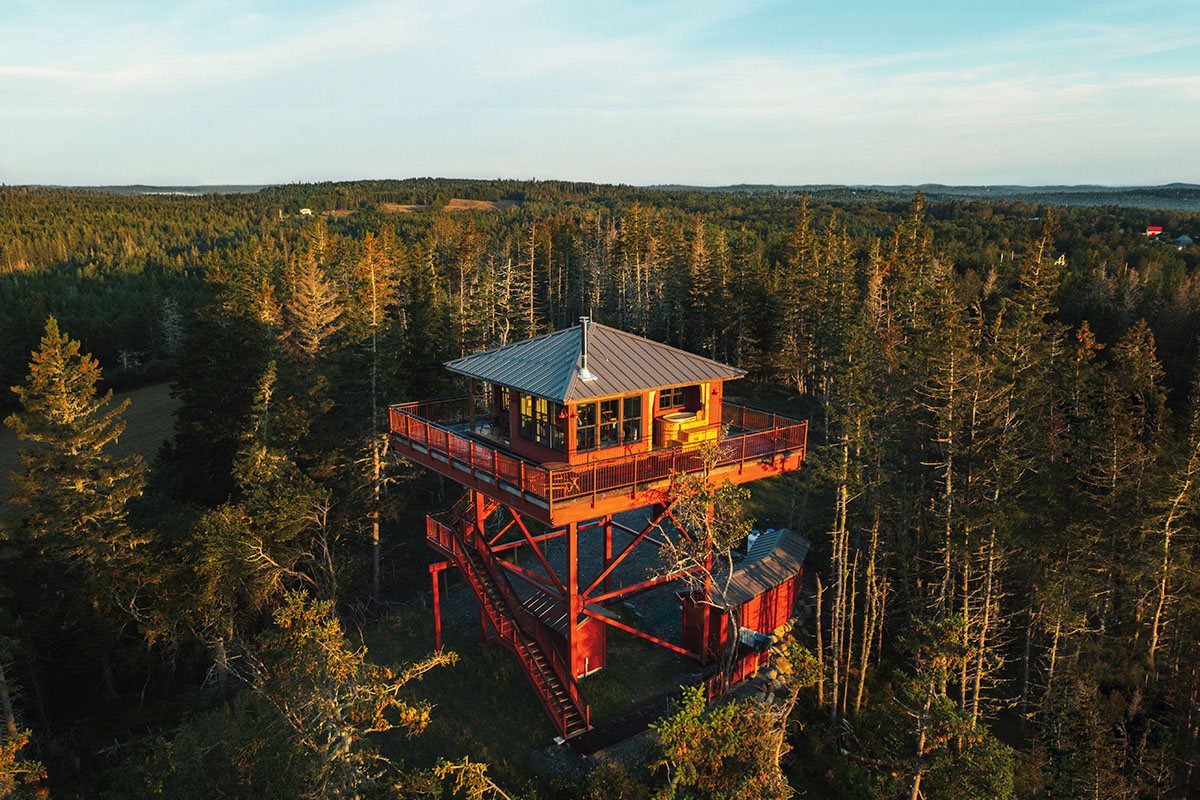 When prime waterfront property wasn’t an option, this couple built a ...